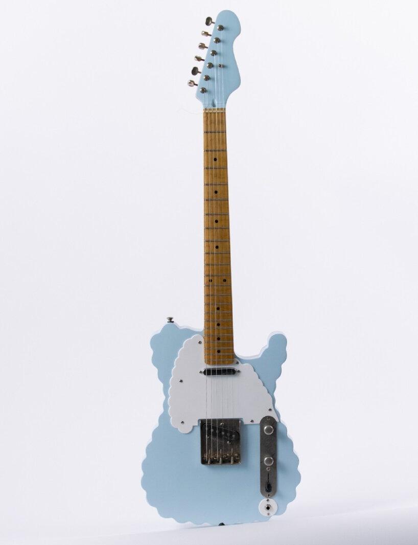 Unik! Desainer Ini Rancang Gitar dengan Bentuk Playful