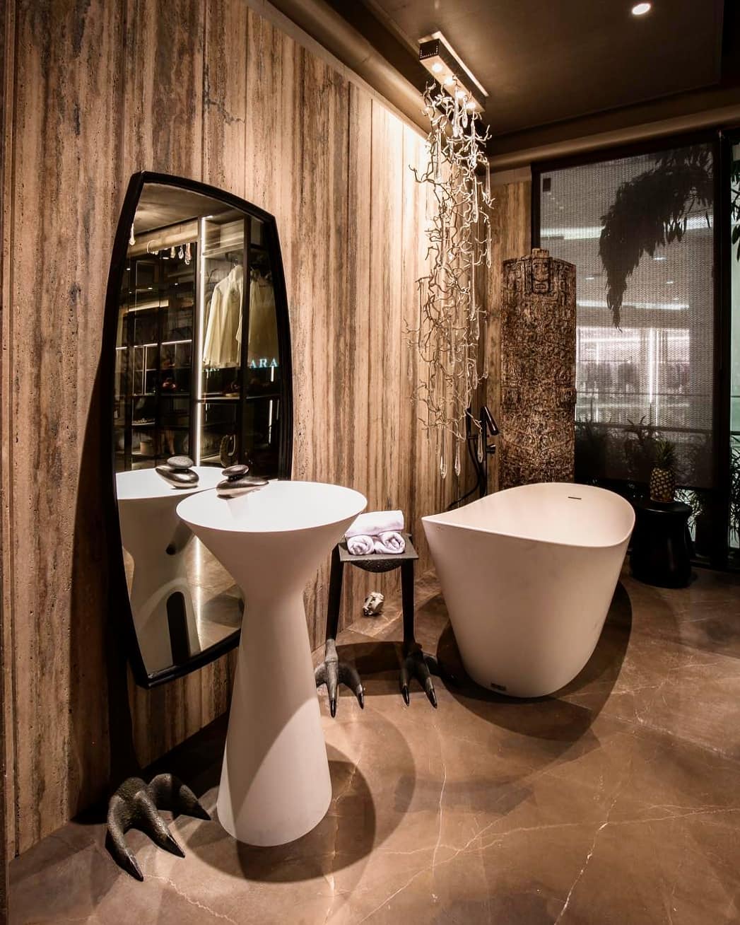 Sentuhan Art Deco Modern yang Ramah dari Bobos Design