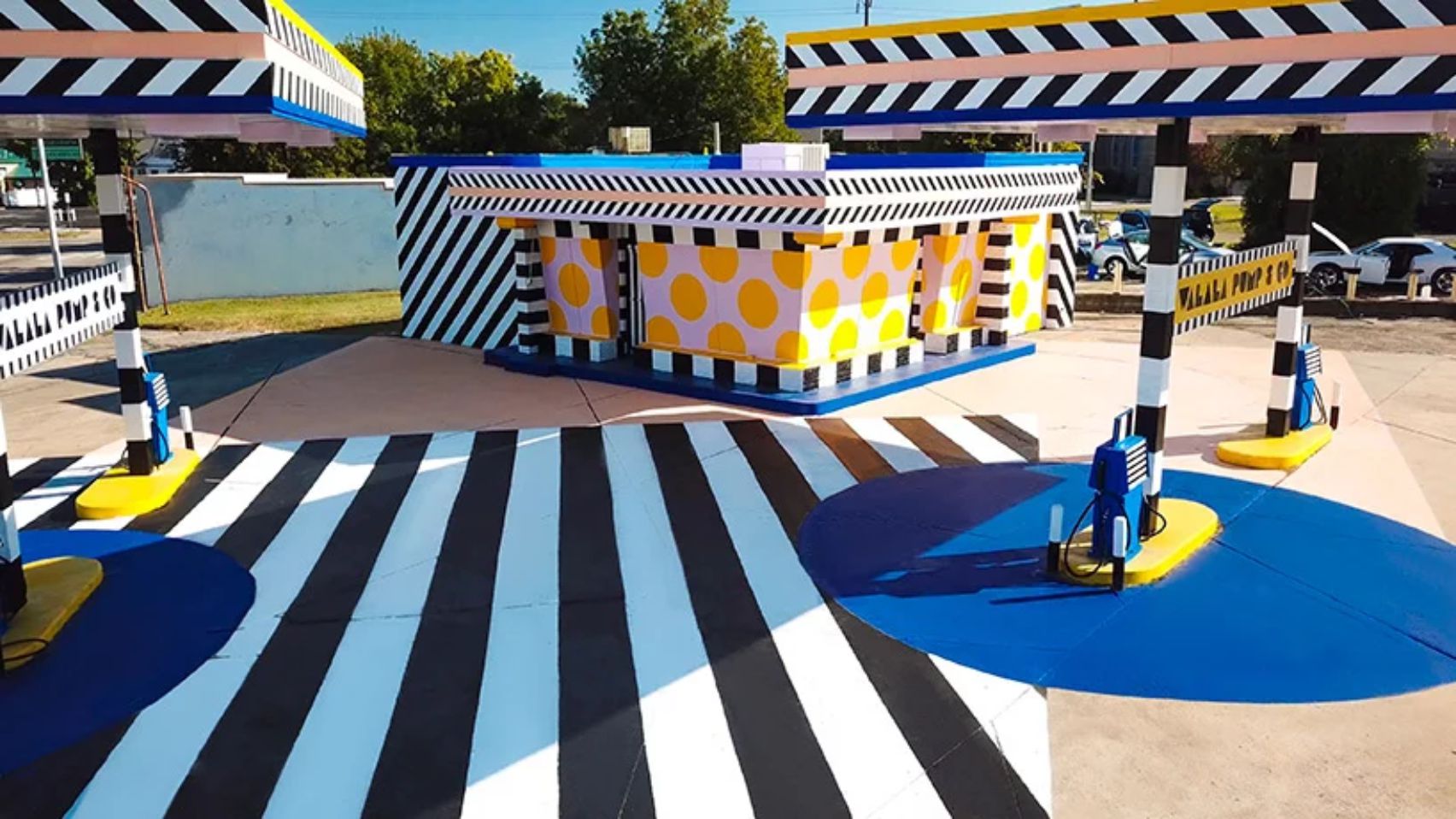 Walala Pump & Go, Instalasi Baru Karya Camille Walala