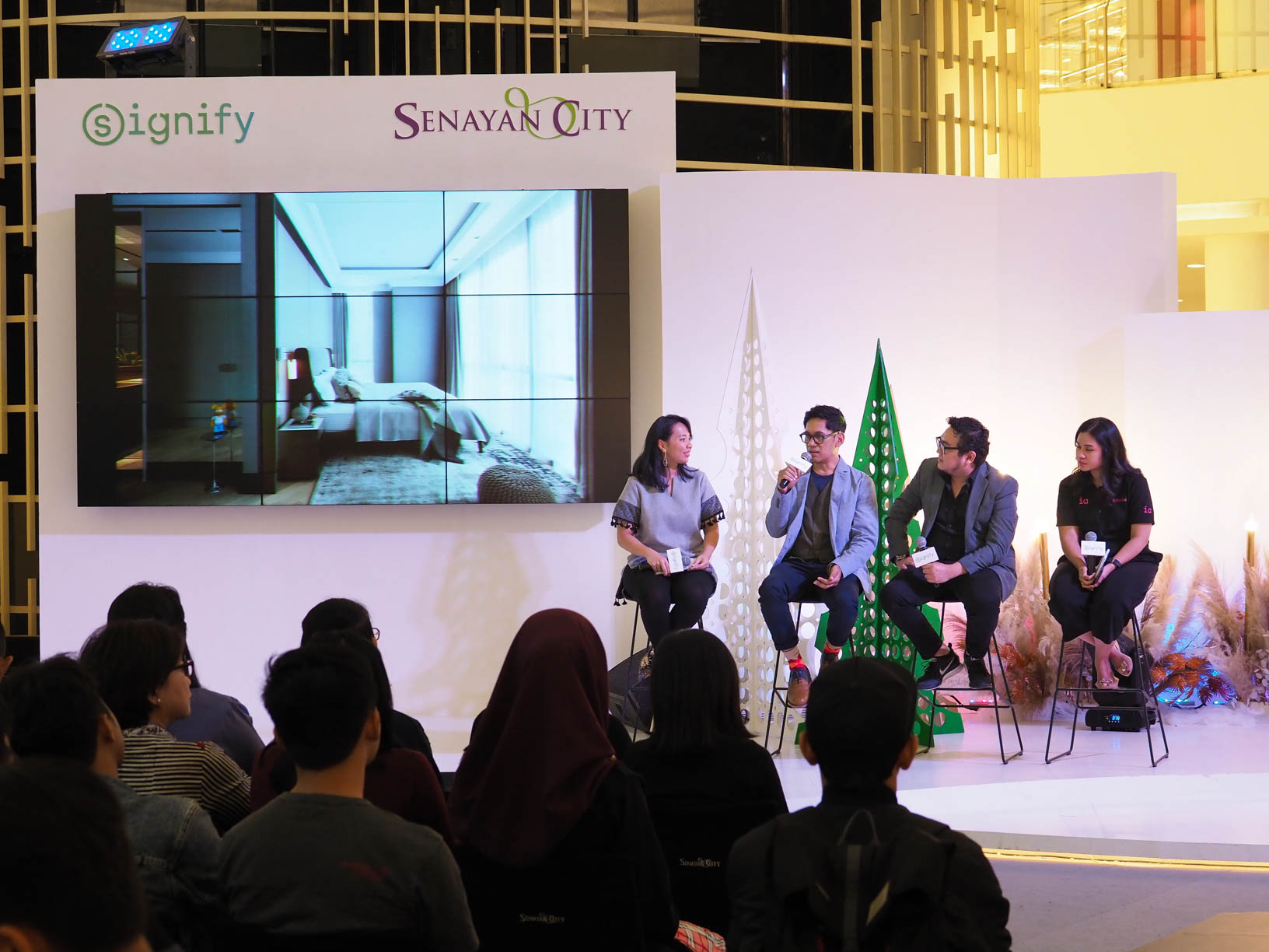 City of Light, Pameran Pencahayaan Canggih dari Signify