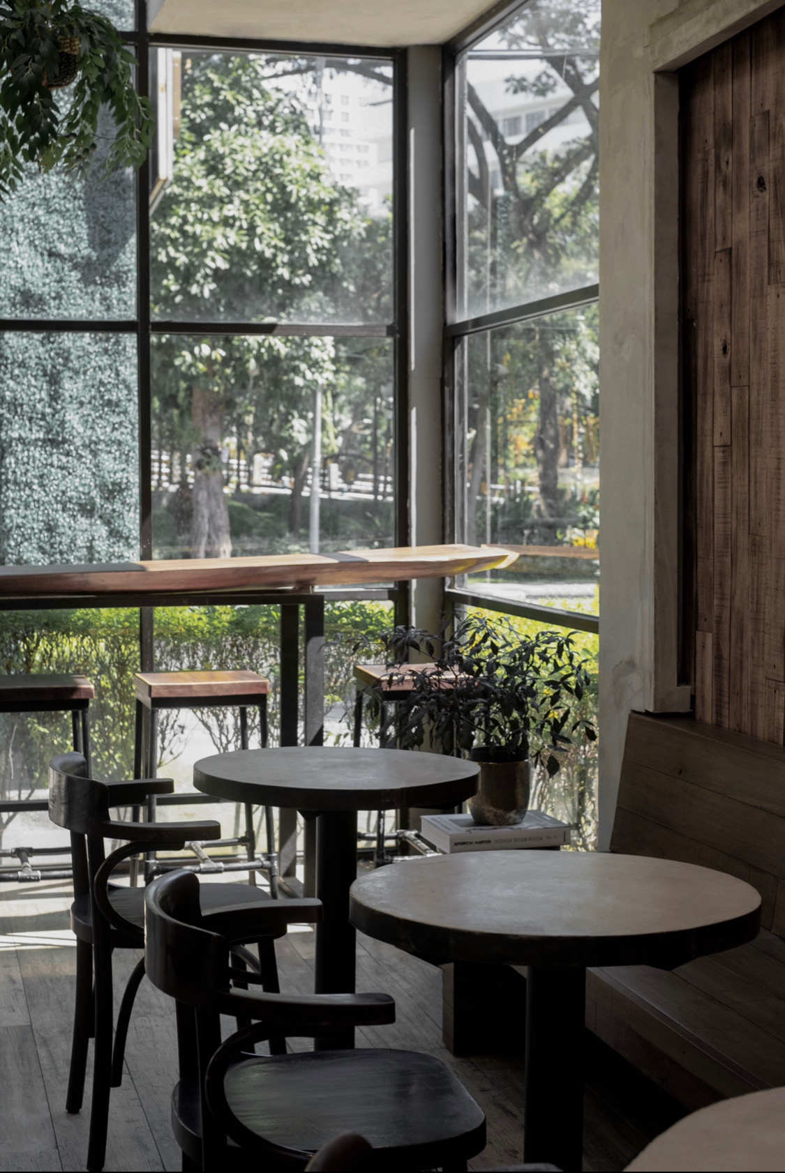 Calibre Coffee Roasters, Kafe Estetik di Surabaya!